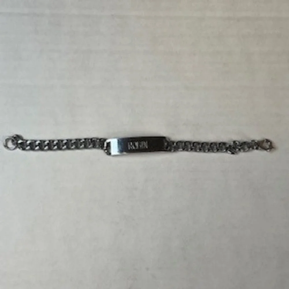 Jewelry | Vintage Silver Tone Robin Engraved Id Bracelet Japan Curb ...